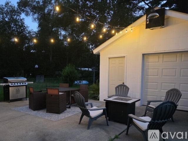 3 BR, 1 BA Apartment 915 Mackow Drive, Toledo, OH 43607