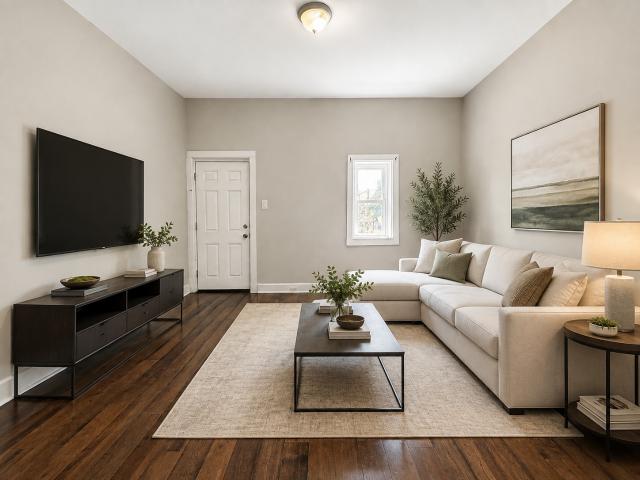 3 BR, 1 BA Apartment 925 W Seltzer St, Philadelphia, PA 19133