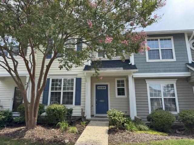 3 Br, 205 bath, Single Family Home 413 Hamlet Park Dr