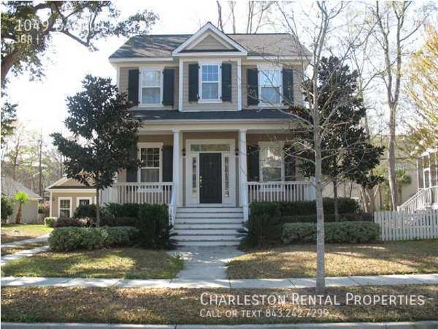 3 BR, 2.5 BA Apartment 1049 Barfield Street, Daniel Island, SC 29492