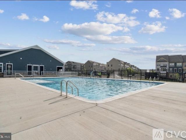 3 BR, 2.5 BA Apartment 1059 Inferno Ter SE, Unit 1059, Leesburg, VA 20175
