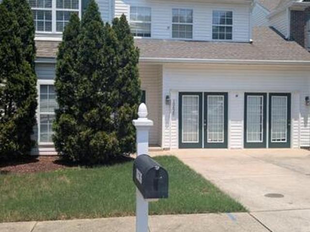 3 BR, 2.5 BA Apartment 10626 Pendragon Pl, Raleigh, NC 27614