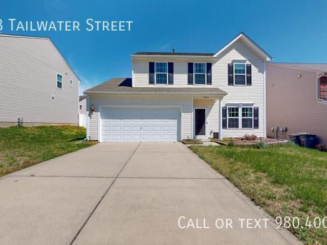 3 BR, 2.5 BA Apartment 10848 Tailwater Street, Davidson, NC 28036