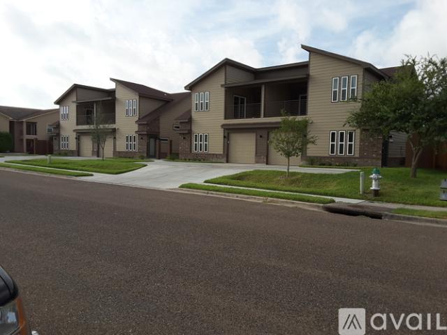 3 BR, 2.5 BA Apartment 1000 East Daffodil Avenue, Unit 1, Mc Allen, TX 78501