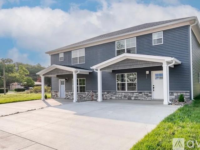3 BR, 2.5 BA Apartment 1004 Sweet Amy Way, Unit Silvercreek Townhomes, Sellersburg, IN 47126