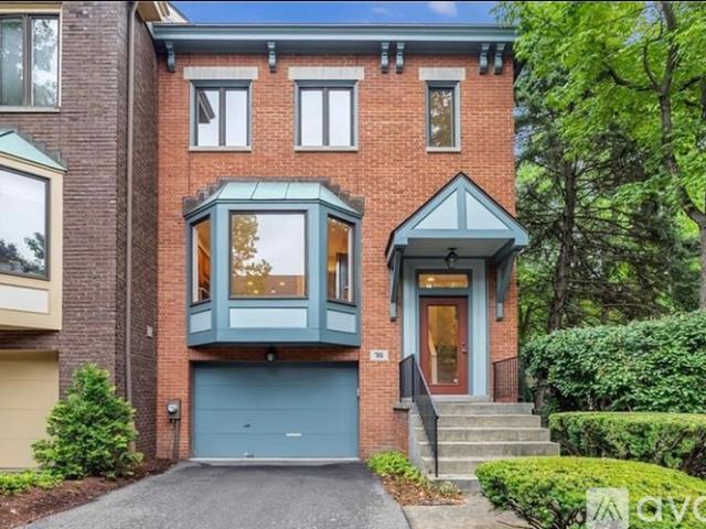 3 BR, 2.5 BA Apartment 100 Denniston St, Unit 76, Pittsburgh, PA 15206