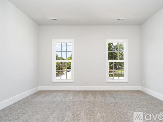 3 BR, 2.5 BA Apartment 10215 Rainier Trail Drive Northwest, Unit 10215, Concord, NC 28027