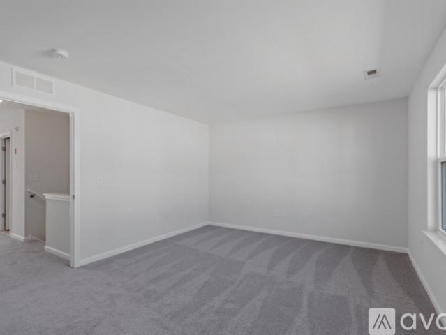 3 BR, 2.5 BA Apartment 103 Still Run, Unit 3BR, Clayton, NJ 08312