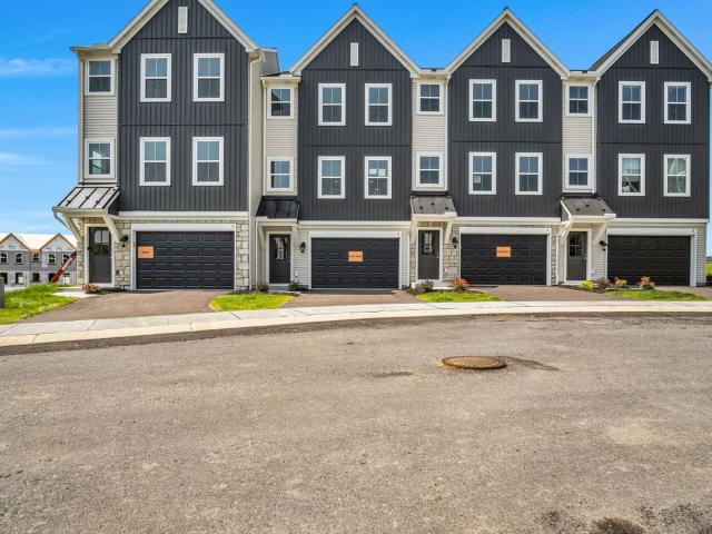 3 BR, 2.5 BA Apartment 10 Morgan Circle, Carlisle, PA 17013