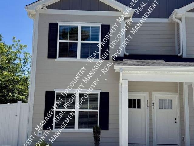 3 BR, 2.5 BA Apartment 119 Cannon Street, Woodruff, SC 29388