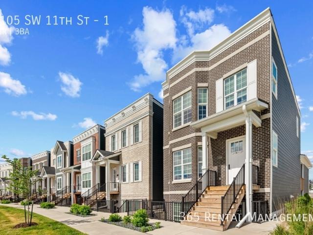 3 BR, 2.5 BA Apartment 1105 SW 11th St, Ankeny, IA 50023