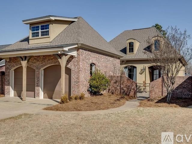 3 BR, 2.5 BA Apartment 110 Maison Drive, Monroe, LA 71203