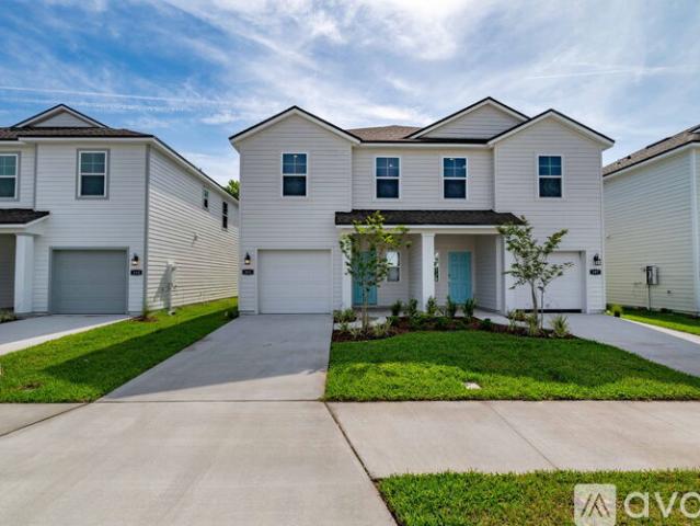3 BR, 2.5 BA Apartment 111 Brazil Nut Circle, Jacksonville, FL 32218
