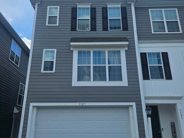 3 BR, 2.5 BA Apartment 1123 Sray Lane, Unit Sray, Bridgeville, PA 15017