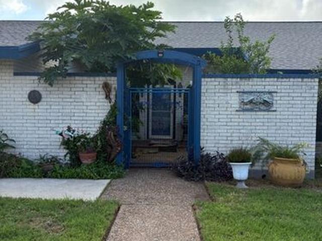 3 BR, 2.5 BA Apartment 120 Shore Drive, Portland, TX 78374