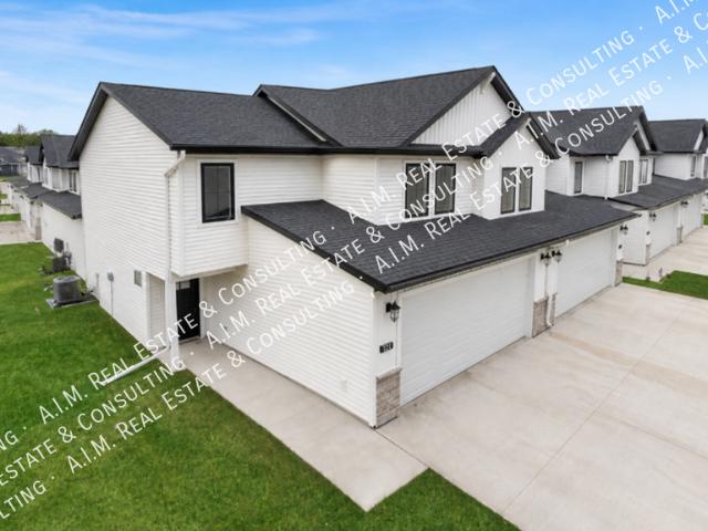 3 BR, 2.5 BA Apartment 121 Buffalo Avenue SW, Bondurant, IA 50035