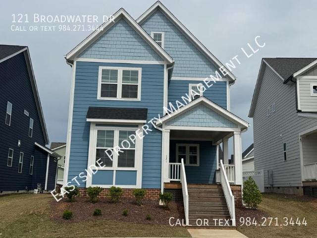 3 BR, 2.5 BA Apartment 121 Broadwater dr, Wake Forest, NC 27587