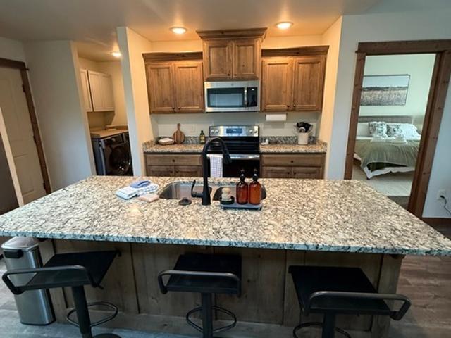 3 BR, 2.5 BA Apartment 1226 Ryun Sun Way, Unit 1, Bozeman, MT 59718
