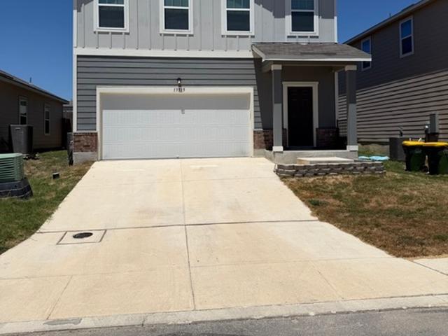 3 BR, 2.5 BA Apartment 13515 Summer Light, Saint Hedwig, TX 78152