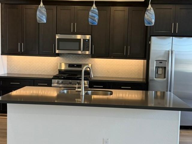 3 BR, 2.5 BA Apartment 13975 West Luke Parkway, Unit 109, Surprise, AZ 85374