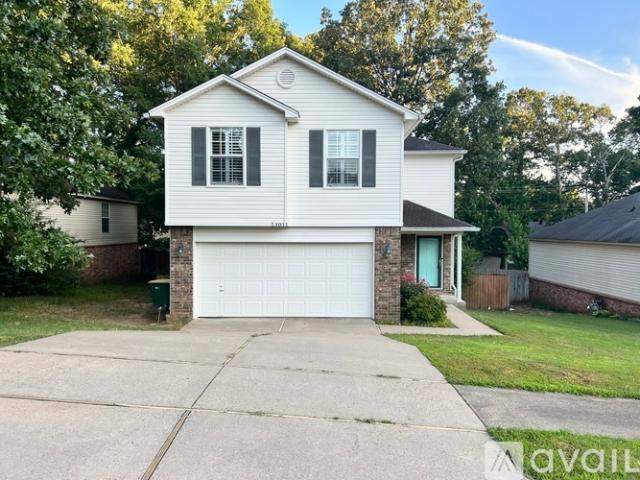3 BR, 2.5 BA Apartment 13011 Misty Glen Dr, Little Rock, AR 72211