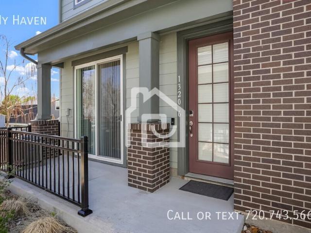 3 BR, 2.5 BA Apartment 1320 Hoyt Street 6, Lakewood, CO 80215