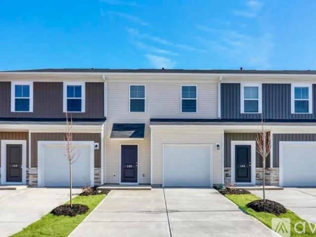 3 BR, 2.5 BA Apartment 146 Randwick Lane, Unit 146, Greer, SC 29651