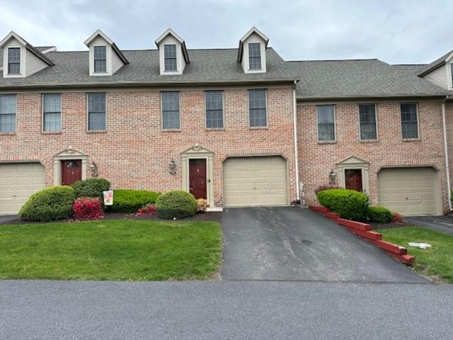 3 BR, 2.5 BA Apartment 1484 Timber Brook Dr, Mechanicsburg, PA 17050