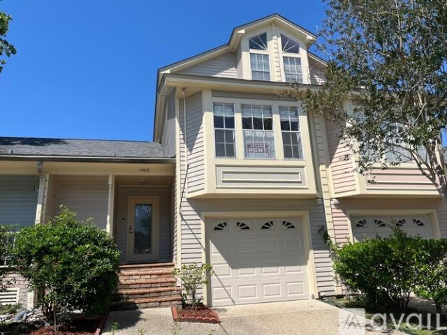 3 BR, 2.5 BA Apartment 1402 Audubon Trace, Unit 1, Jefferson, LA 70121