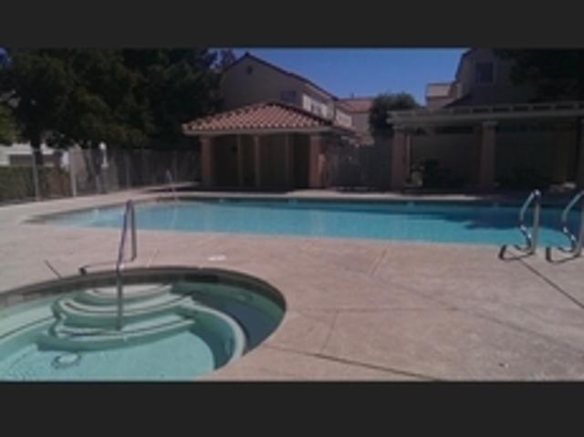 3 BR, 2.5 BA Apartment 1420 Bow Creek Court, Las Vegas, NV 89128