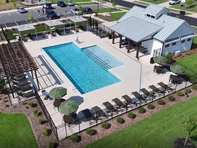 3 BR, 2.5 BA Apartment 154 Almaden Street Unit 15, Troutman, NC 28166