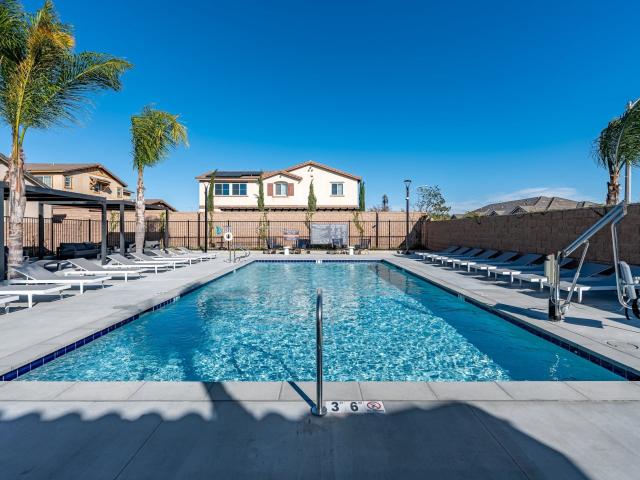 3 BR, 2.5 BA Apartment 15912 Chase Road Unit 7044 1, Fontana, CA 92336