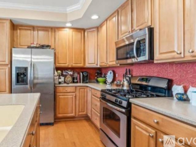 3 BR, 2.5 BA Apartment 15164 Lancashire Drive, Unit 15164, Woodbridge, VA 22191