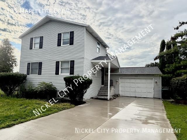 3 BR, 2.5 BA Apartment 151 Mapleleaf Drive, Williamsville, NY 14221