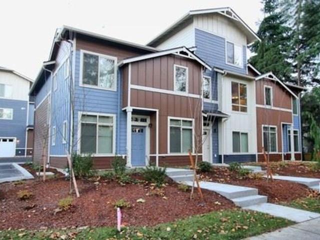 3 BR, 2.5 BA Apartment 16503 6th Avenue W, Lynnwood, WA 98037