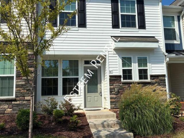 3 BR, 2.5 BA Apartment 167 Channel Drop Dr, Clayton, NC 27520