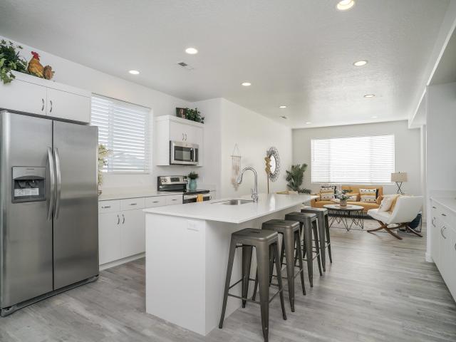3 BR, 2.5 BA Apartment 1684 West 1960 South Unit 079, Ogden, UT 84401