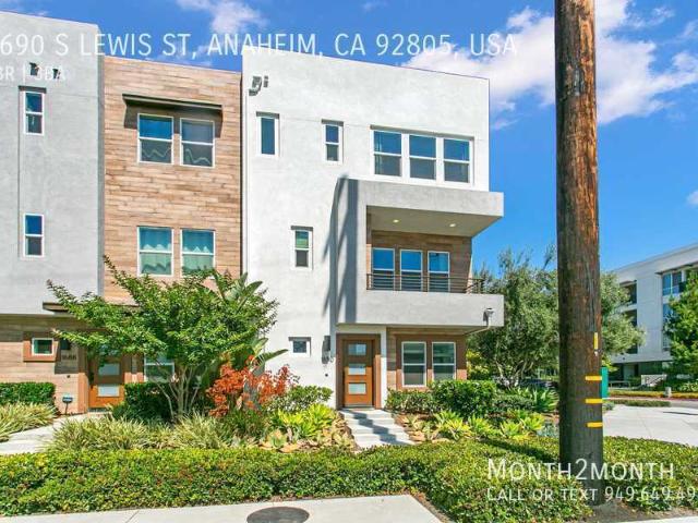 3 BR, 2.5 BA Apartment 1690 S LEWIS ST, ANAHEIM, CA 92805, USA, ANAHEIM, CA 92805