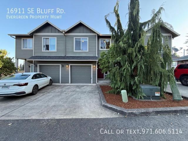 3 BR, 2.5 BA Apartment 16911 SE Bluff Rd Sandy, OR 97055