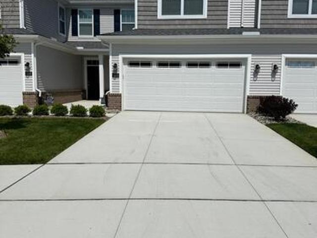 3 BR, 2.5 BA Apartment 1603 Salt Springs Dr, Unit 1680, Saline, MI 48176