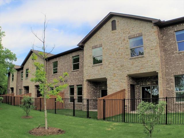 3 BR, 2.5 BA Apartment 1601 Riney Rd, Denton, TX 76207