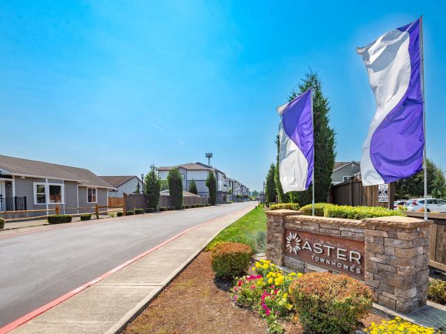 3 BR, 2.5 BA Apartment 16128 64th Street East Unit L 101, Sumner, WA 98390