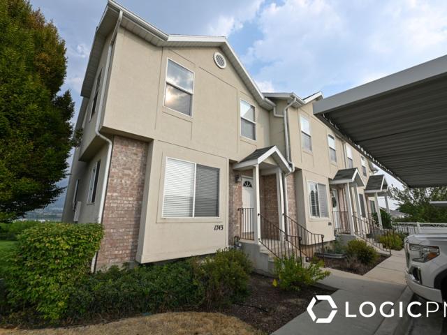 3 BR, 2.5 BA Apartment 1743 S 750 E, Orem, UT 84097