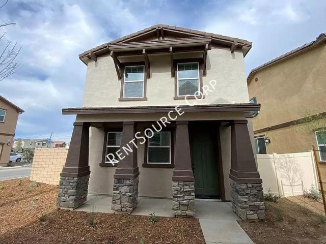3 BR, 2.5 BA Apartment 17052 Provo Ln, Santa Clarita, CA 91387