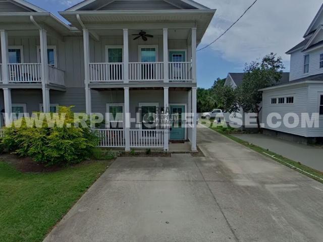 3 BR, 2.5 BA Apartment 1705 E Gadsden Street, Pensacola, FL 32501