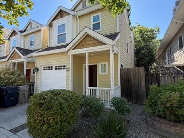 3 BR, 2.5 BA Apartment 1720 27th Street, Sacramento, CA 95816