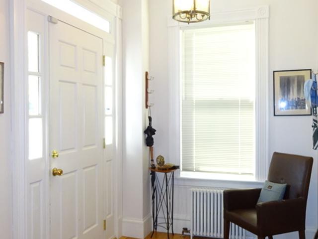 3 BR, 2.5 BA Apartment 17 Centre St, Unit #1, Cambridge, MA 02139