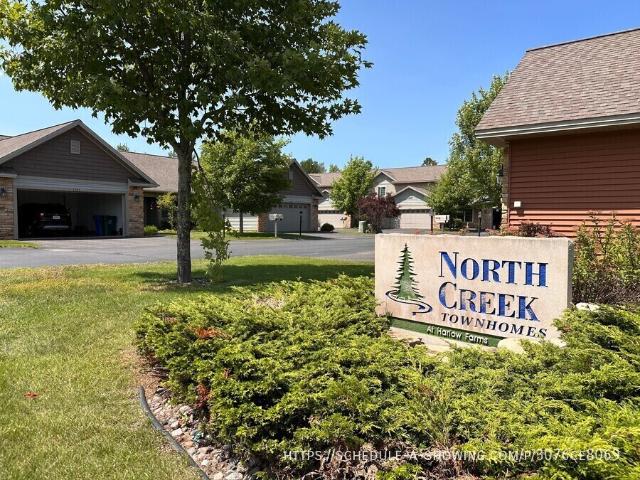 3 BR, 2.5 BA Apartment 1802 North Creek Circle, Marquette, MI 49855