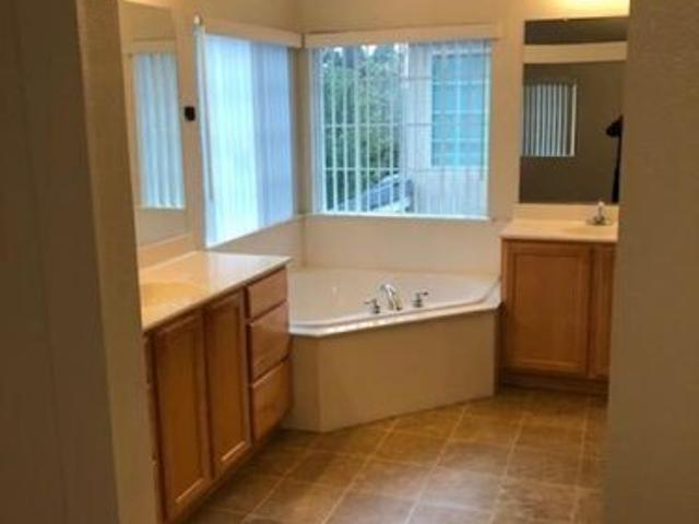 3 BR, 2.5 BA Apartment 1812 Caleb Circle, Stockton, CA 95210