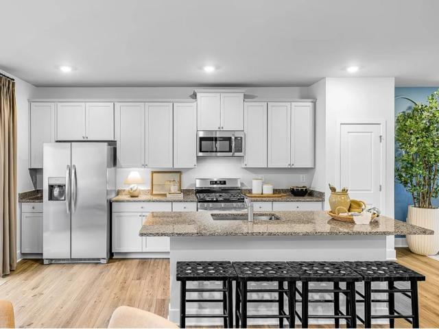 3 BR, 2.5 BA Apartment 1827 Hidden Dale Road Unit 1 1802, Windsor Mill, MD 21244